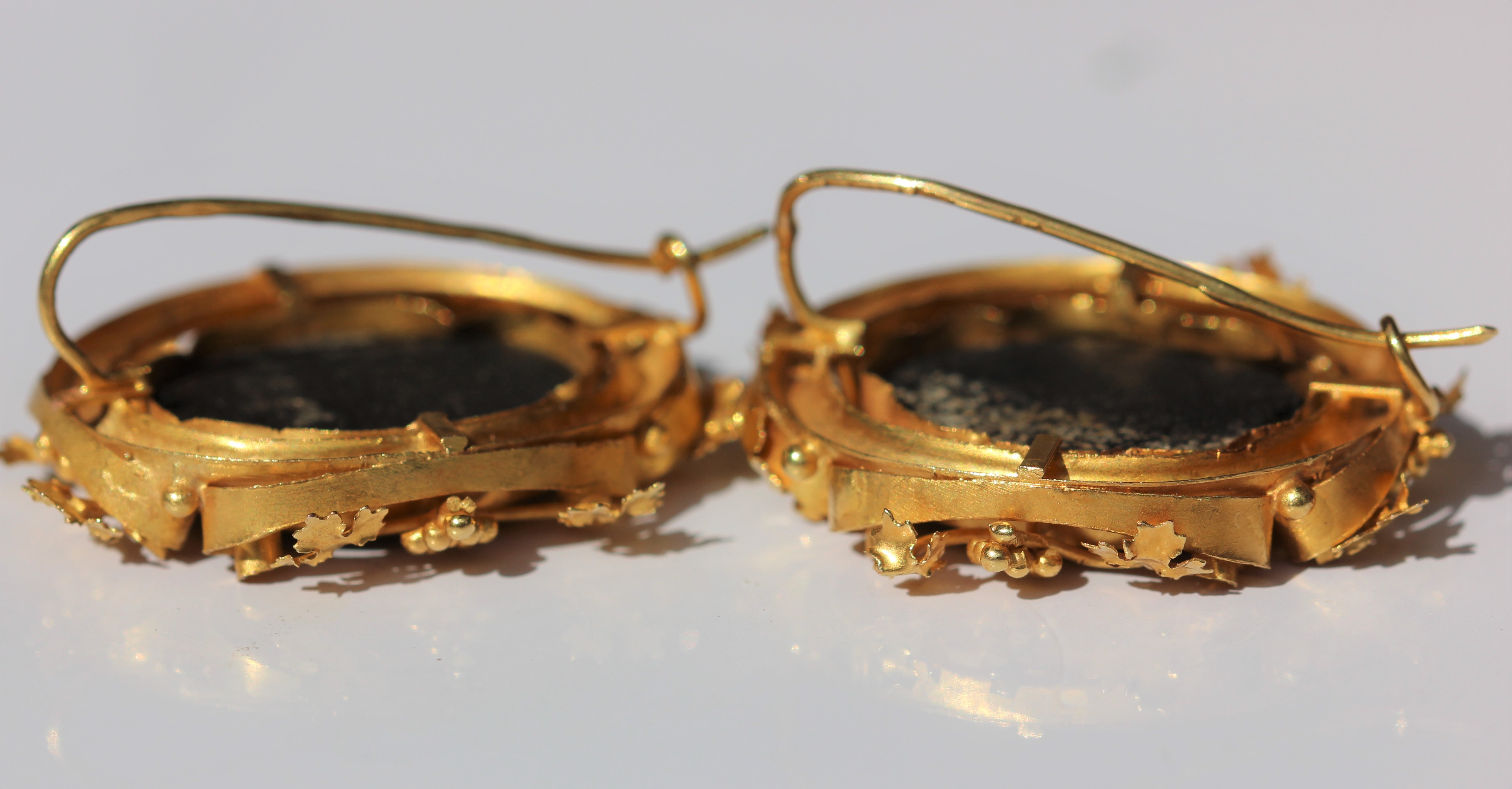 Earrings and their history (up to the 16th century) – Part 1 – navette ...