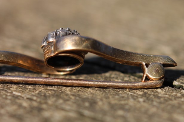 Dating Brooches: Part 2 – navette jewellery