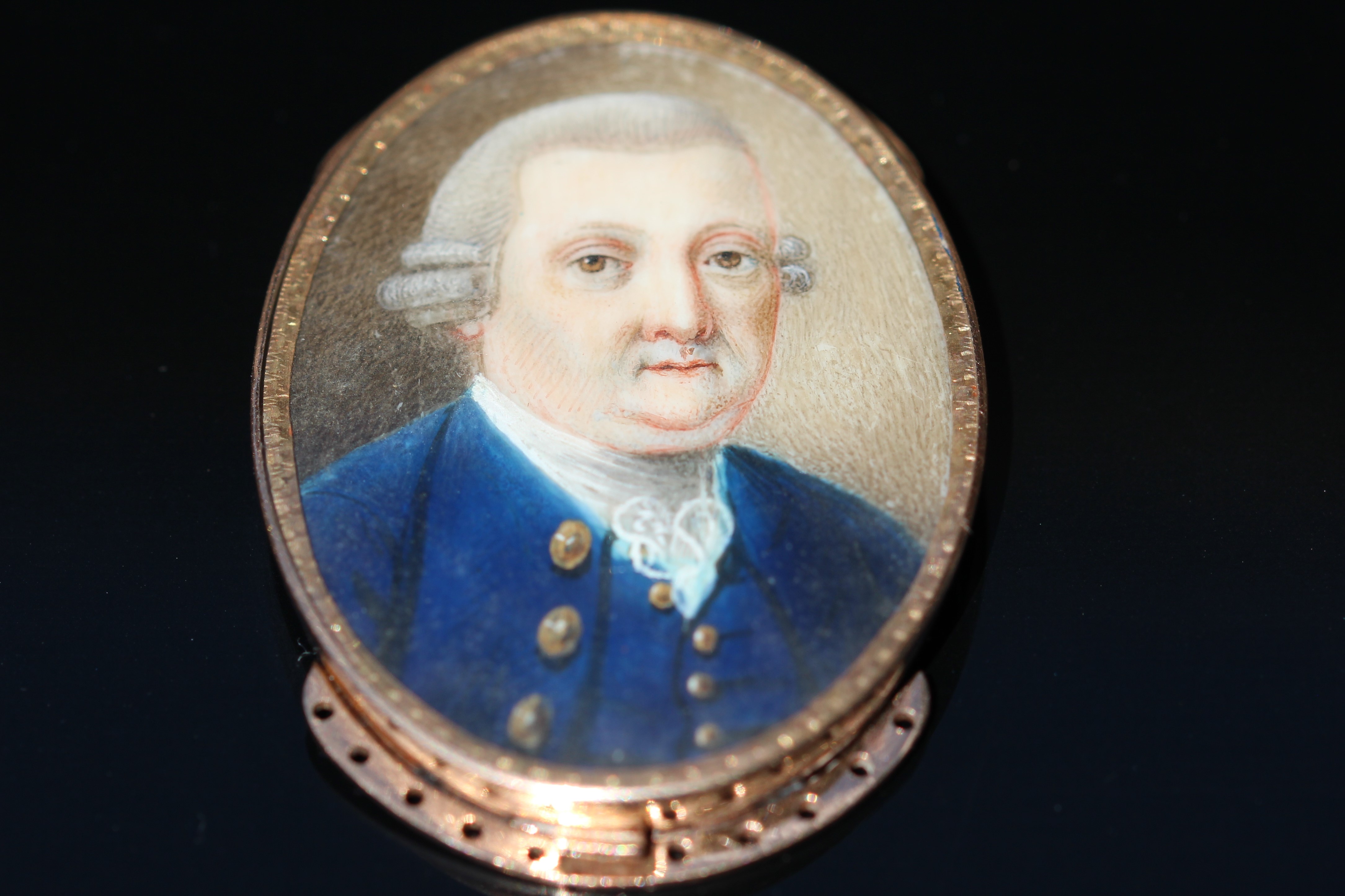 Antique miniatures in jewellery – navette jewellery