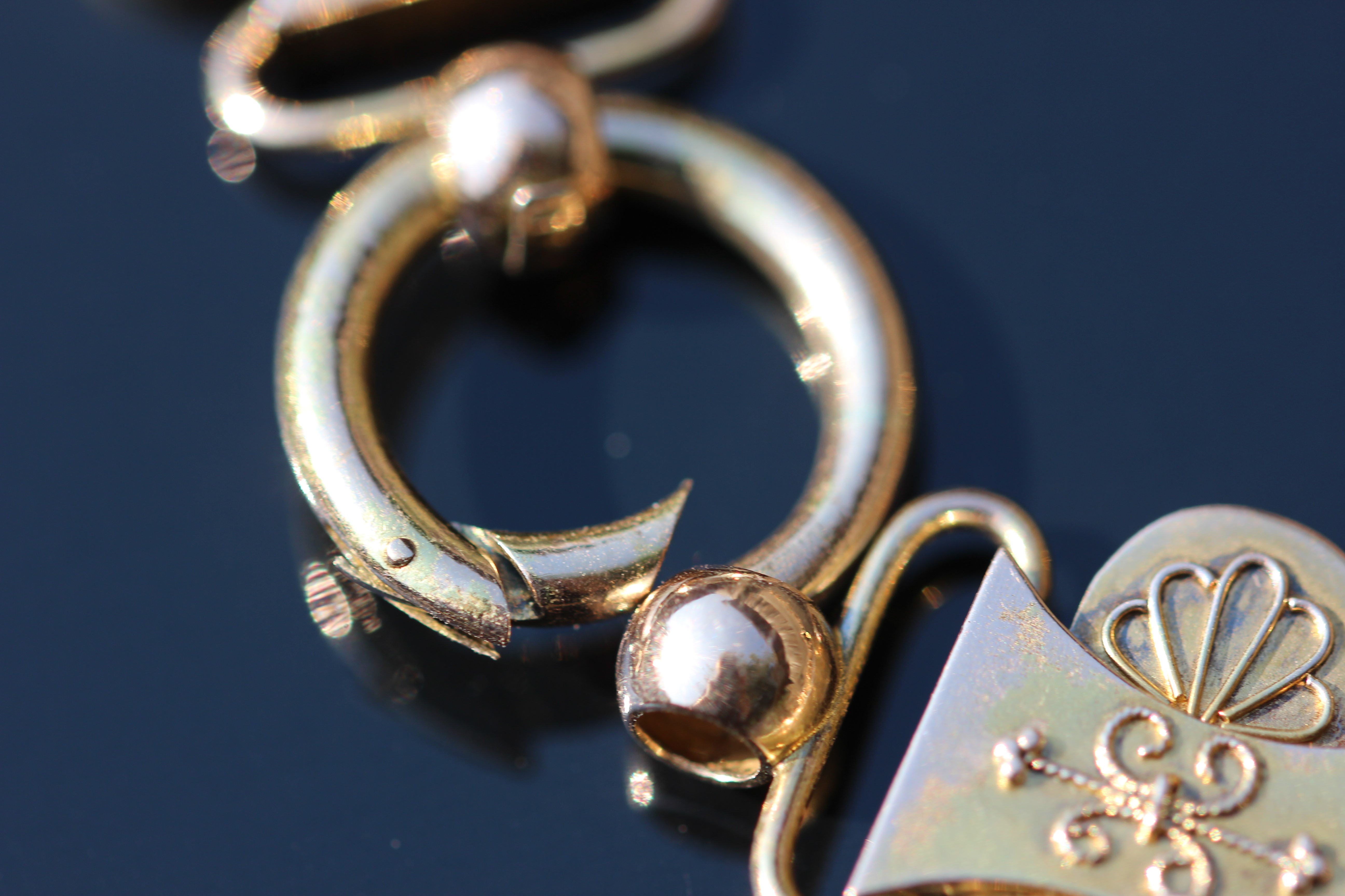 Dating Necklaces: clasps and fasteners -Part II – navette jewellery