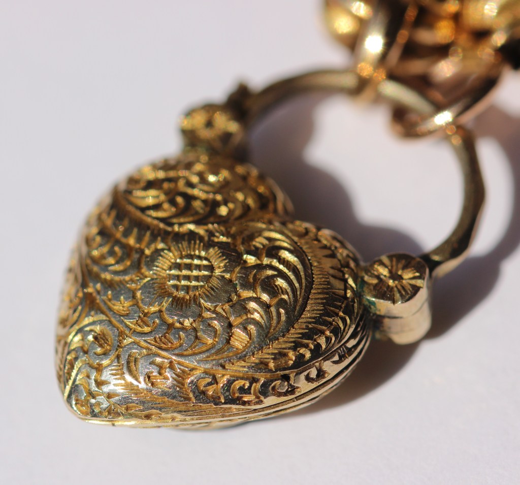 Dating Necklaces: clasps and fasteners -Part II – navette jewellery